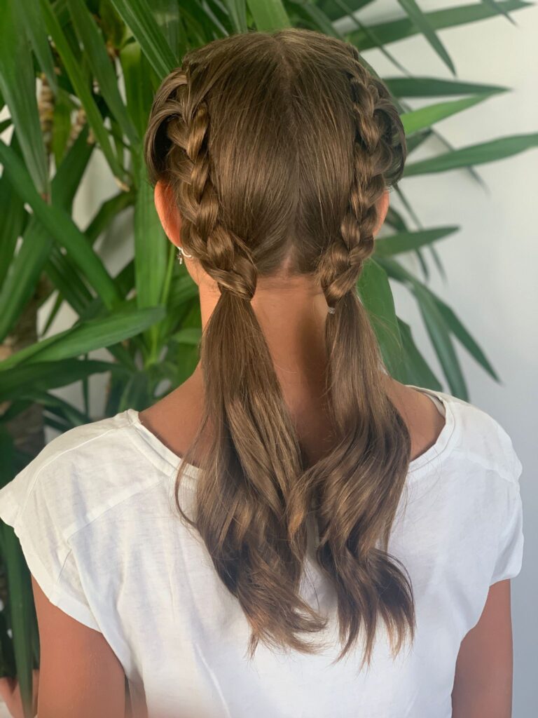 Trenzas y coletas - Tupelu Peluquería Ainsa Sobrarbe