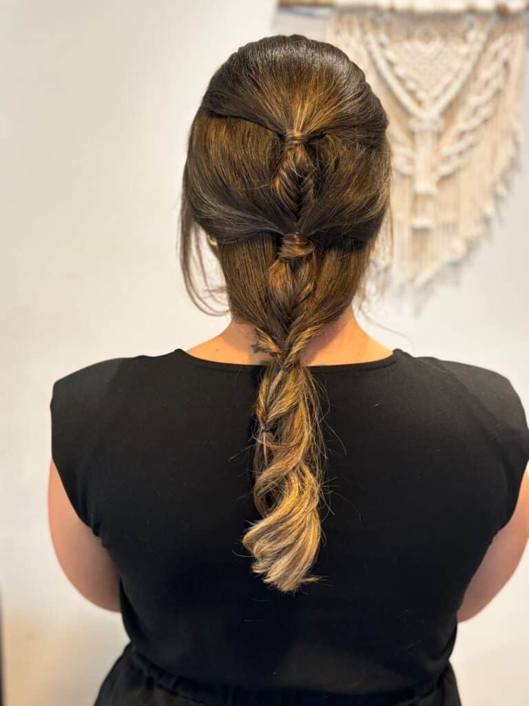 Un estilo trabajado, elegante y juvenil. - Tupelu Peluquería Ainsa Sobrarbe